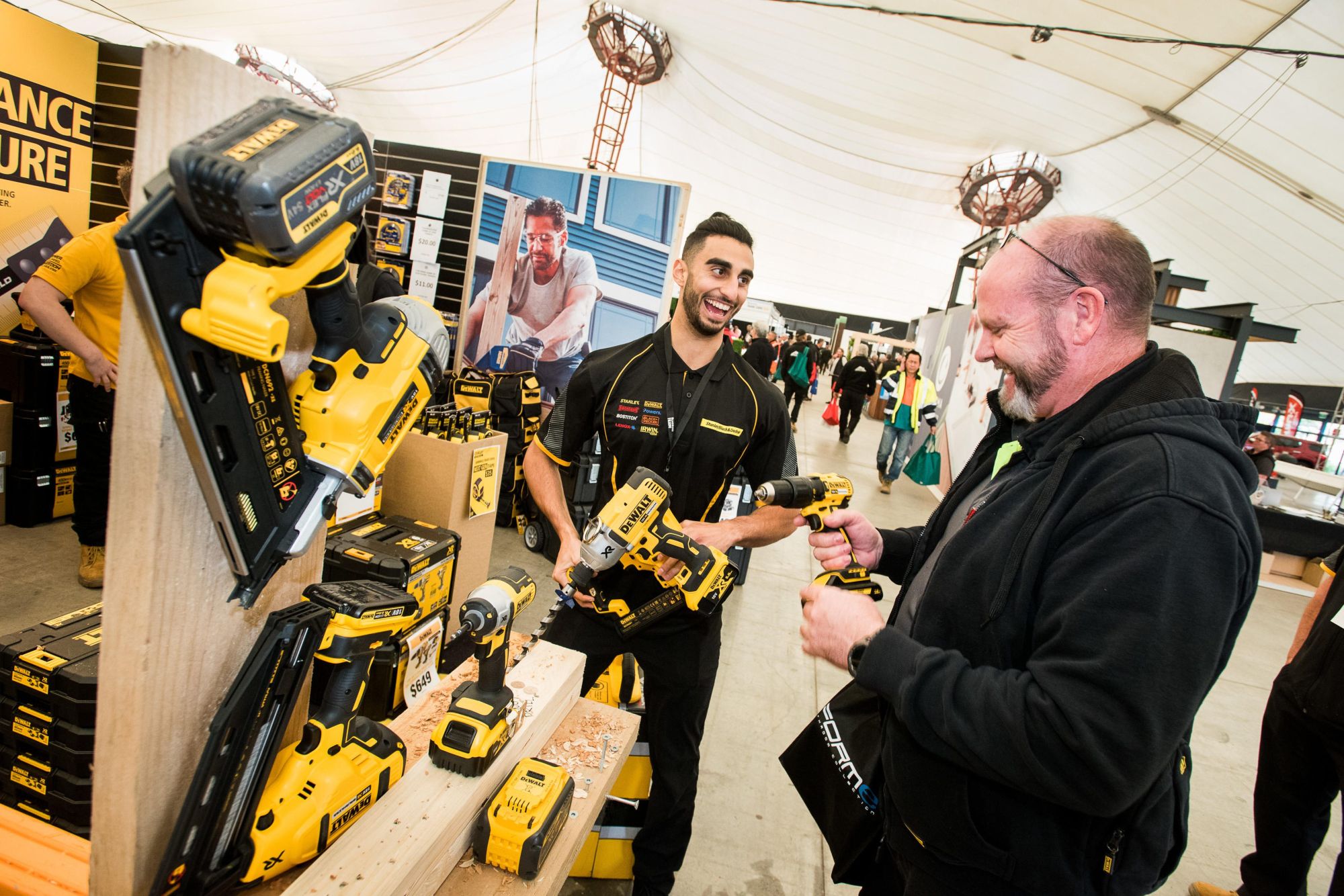 Exhibition & Retail Display Stands Australia | Headline Displays